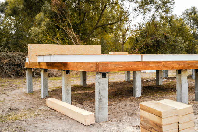 What You Need to Know About Pier and Beam Foundations | Hayes House ...